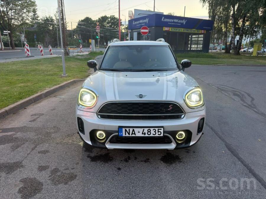 Pelēks MINI Countryman 2021 Rīga, ar dzinēja tilpumu 2.00 L un nobraukumu 83 tūkst. km par 25750 €, foto 3 vietnē AUTOMOTO.COM.LV