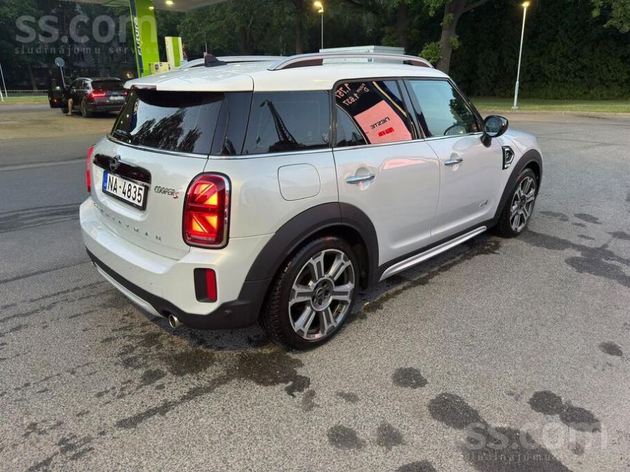 Pelēks MINI Countryman 2021 Rīga, ar dzinēja tilpumu 2.00 L un nobraukumu 83 tūkst. km par 25750 €, foto 5 vietnē AUTOMOTO.COM.LV