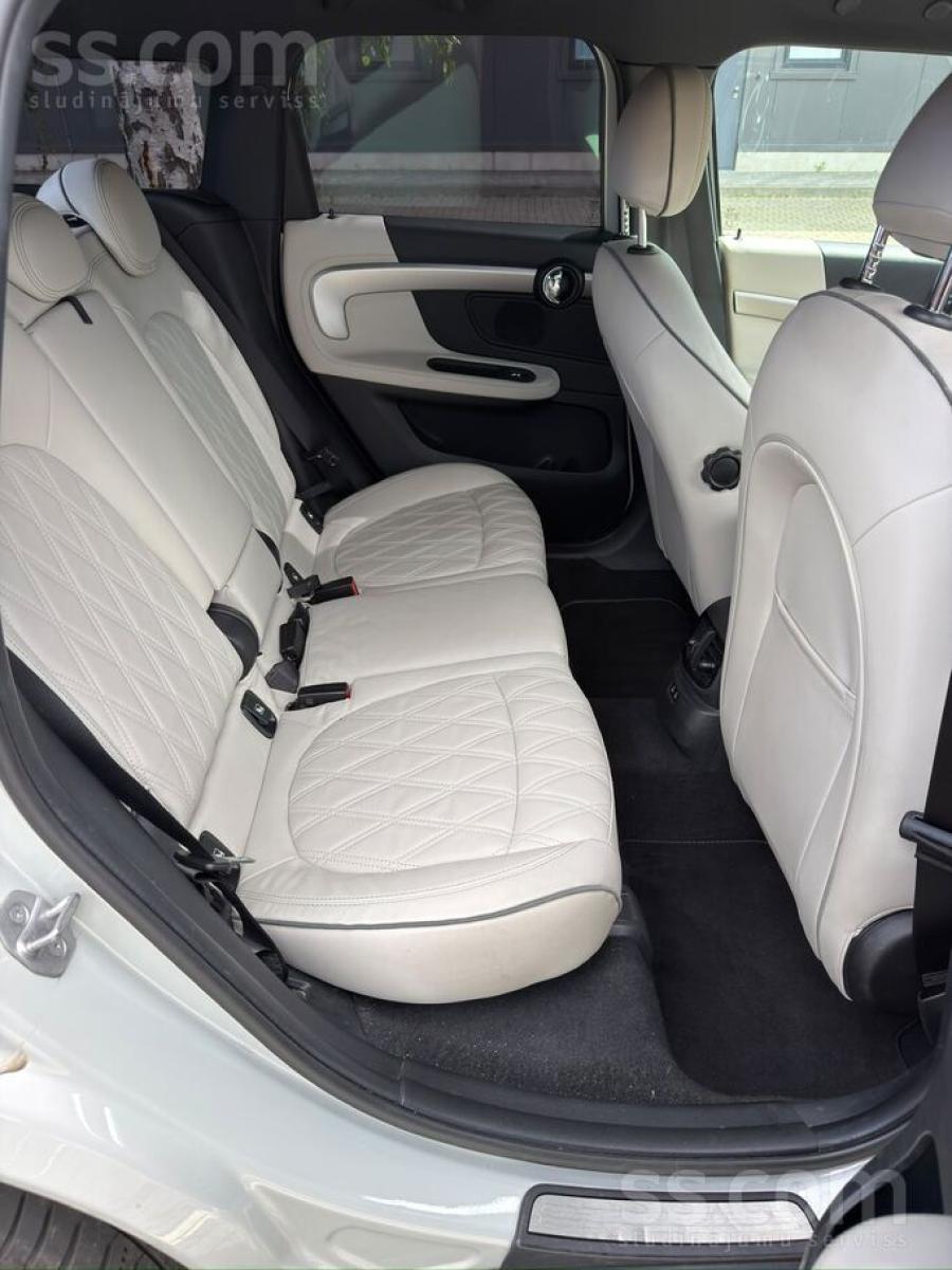 Pelēks MINI Countryman 2021 Rīga, ar dzinēja tilpumu 2.00 L un nobraukumu 83 tūkst. km par 25750 €, foto 9 vietnē AUTOMOTO.COM.LV