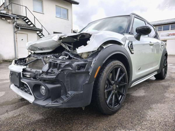 Grey MINI Countryman 2021 in Telschi, with an engine capacity of 2.00 L and mileage of 0 thousand km for 10890 €, photo 2 on AUTOMOTO.COM.LV