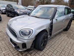 Grey MINI Countryman 2023 in Kaunas, with an engine capacity of 1.50 L and mileage of 10 thousand km for 15488 €, photo 2 on AUTOMOTO.COM.LV