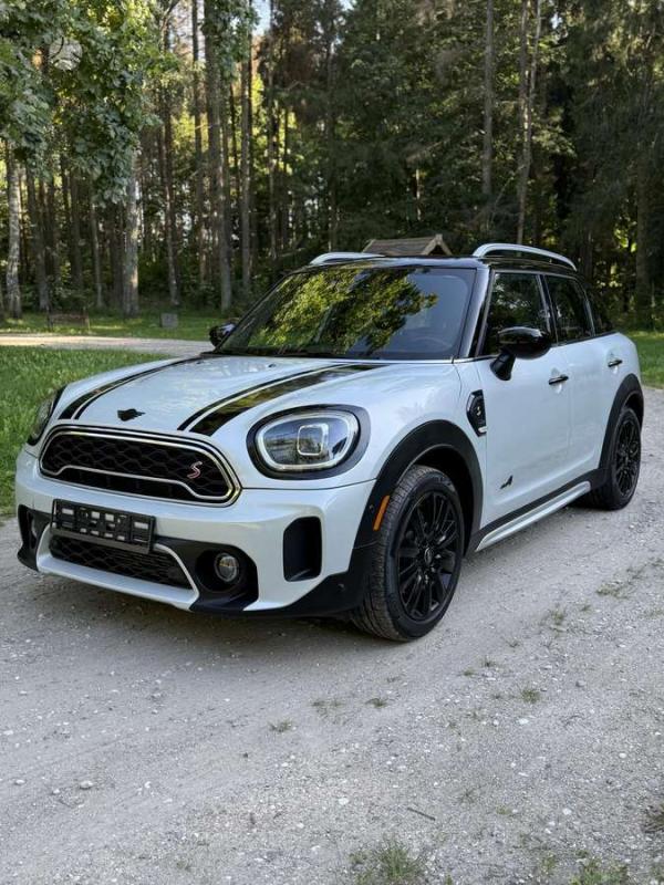 Grey MINI Countryman 2023 in Klaipeda, with an engine capacity of 2.00 L and mileage of 51 thousand km for 28000 €, photo 1 on AUTOMOTO.COM.LV