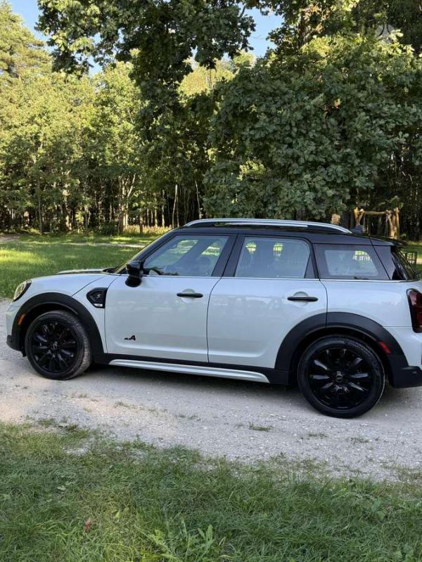 Grey MINI Countryman 2023 in Klaipeda, with an engine capacity of 2.00 L and mileage of 51 thousand km for 28000 €, photo 7 on AUTOMOTO.COM.LV