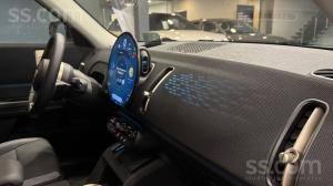 Pelēks MINI Countryman 2024 Rīga, ar dzinēja tilpumu 1.50 L un nobraukumu 9 tūkst. km par 29990 €, foto 14 vietnē AUTOMOTO.COM.LV