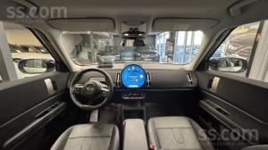 Pelēks MINI Countryman 2024 Rīga, ar dzinēja tilpumu 1.50 L un nobraukumu 9 tūkst. km par 29990 €, foto 17 vietnē AUTOMOTO.COM.LV