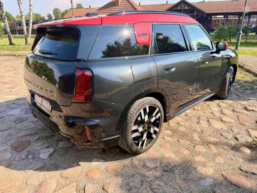 Pelēks MINI Countryman 2024 Panevēža, ar dzinēja tilpumu 0.00 L un nobraukumu 20 tūkst. km par 43560 €, foto 7 vietnē AUTOMOTO.COM.LV