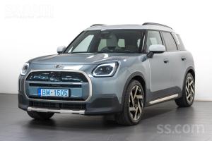 Grey MINI Countryman 2025 in Riga, with an engine capacity of 1.60 L and mileage of 24 thousand km for 49990 €, photo  on AUTOMOTO.COM.LV