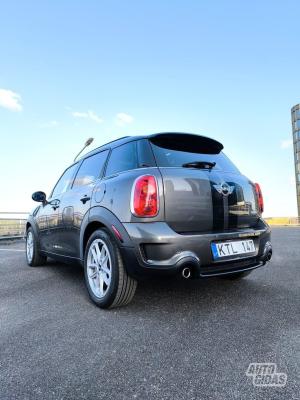 Grey MINI Countryman 2011 in Vilnius, with an engine capacity of 1.60 L and mileage of 173 thousand km for 6200 €, photo 2 on AUTOMOTO.COM.LV