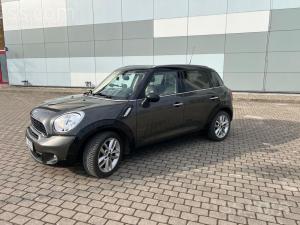 Pelēks MINI Countryman 2011 Dobele, ar dzinēja tilpumu 1.60 L un nobraukumu 226 tūkst. km par 7200 €, foto  vietnē AUTOMOTO.COM.LV