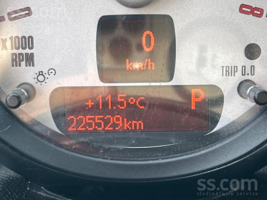 Pelēks MINI Countryman 2011 Dobele, ar dzinēja tilpumu 1.60 L un nobraukumu 226 tūkst. km par 7200 €, foto 11 vietnē AUTOMOTO.COM.LV