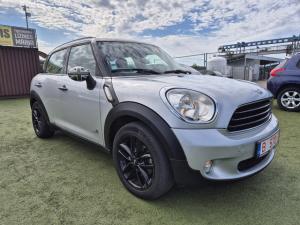 Pelēks MINI Countryman 2011 Rīga, ar dzinēja tilpumu 2.00 L un nobraukumu 170 tūkst. km par 7500 €, foto 4 vietnē AUTOMOTO.COM.LV