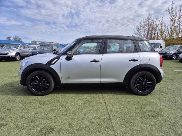 Grey MINI Countryman 2011 in Riga, with an engine capacity of 2.00 L and mileage of 170 thousand km for 7500 €, photo 7 on AUTOMOTO.COM.LV