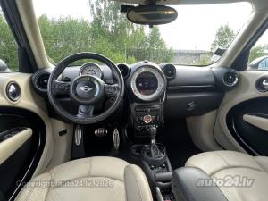 Grey MINI Countryman 2012 in Parnu, with an engine capacity of 1.60 L and mileage of 152 thousand km for 6300 €, photo 12 on AUTOMOTO.COM.LV