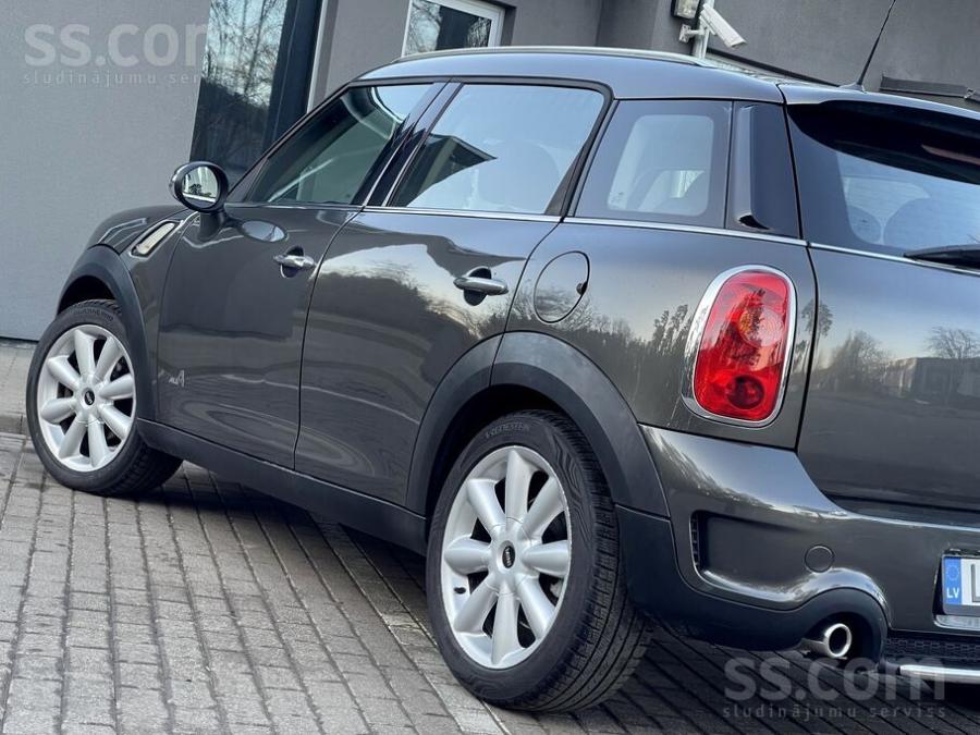 Grey MINI Countryman 2012 in Jurmala, with an engine capacity of 2.00 L and mileage of 0 thousand km for 5350 €, photo 7 on AUTOMOTO.COM.LV