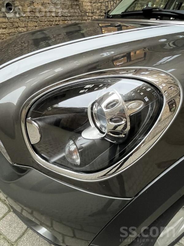 Grey MINI Countryman 2012 in Riga, with an engine capacity of 1.60 L and mileage of 228 thousand km for 5799 €, photo 3 on AUTOMOTO.COM.LV