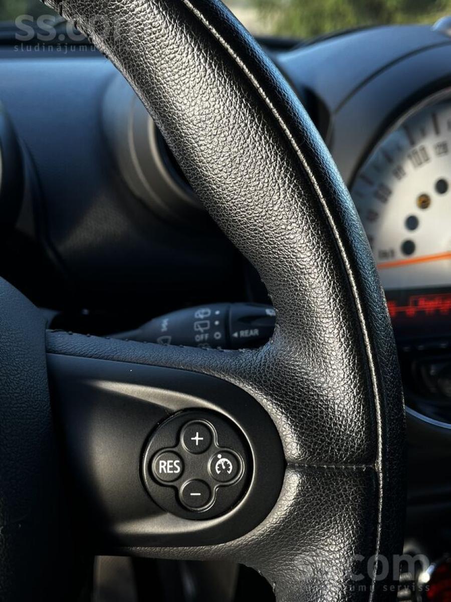 Pelēks MINI Countryman 2012 Rīga, ar dzinēja tilpumu 1.60 L un nobraukumu 228 tūkst. km par 5799 €, foto 11 vietnē AUTOMOTO.COM.LV