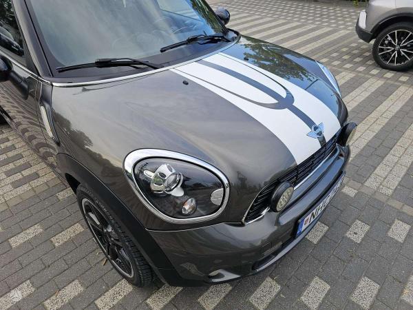 Grey MINI Countryman 2012 in Vilnius, with an engine capacity of 2.00 L and mileage of 238 thousand km for 7600 €, photo 10 on AUTOMOTO.COM.LV