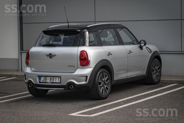 Pelēks MINI Countryman 2012 Rīga, ar dzinēja tilpumu 1.60 L un nobraukumu 88 tūkst. km par 8950 €, foto 4 vietnē AUTOMOTO.COM.LV