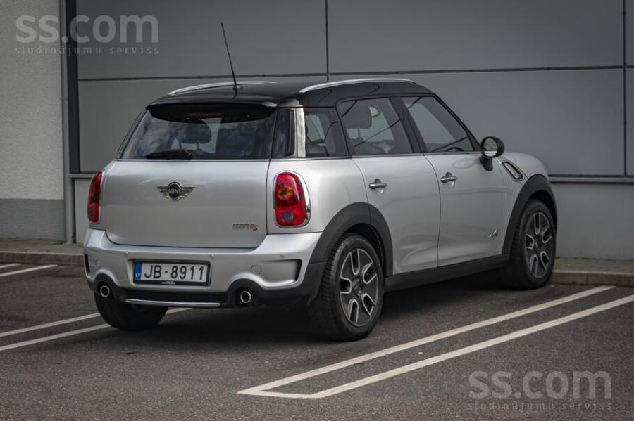 Pelēks MINI Countryman 2012 Rīga, ar dzinēja tilpumu 1.60 L un nobraukumu 88 tūkst. km par 8950 €, foto 5 vietnē AUTOMOTO.COM.LV