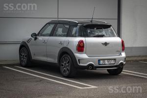 Pelēks MINI Countryman 2012 Rīga, ar dzinēja tilpumu 1.60 L un nobraukumu 88 tūkst. km par 8950 €, foto 7 vietnē AUTOMOTO.COM.LV