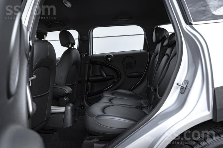 Pelēks MINI Countryman 2012 Rīga, ar dzinēja tilpumu 1.60 L un nobraukumu 88 tūkst. km par 8950 €, foto 13 vietnē AUTOMOTO.COM.LV