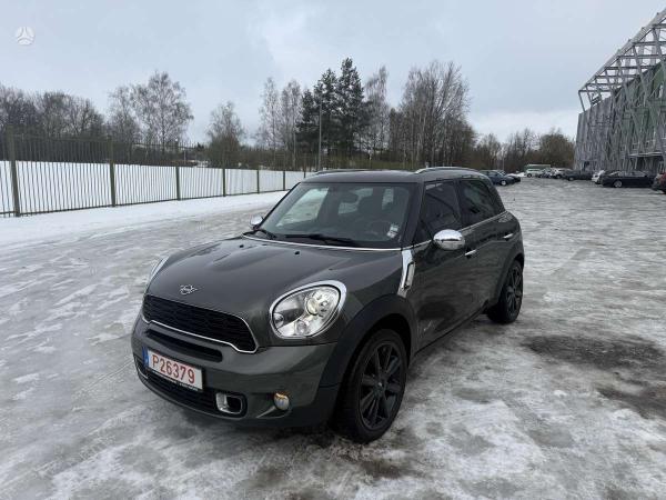 Grey MINI Countryman 2013 in Marijampole, with an engine capacity of 2.00 L and mileage of 227 thousand km for 6900 €, photo 1 on AUTOMOTO.COM.LV