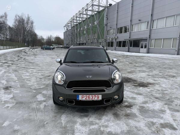 Grey MINI Countryman 2013 in Marijampole, with an engine capacity of 2.00 L and mileage of 227 thousand km for 6900 €, photo 7 on AUTOMOTO.COM.LV