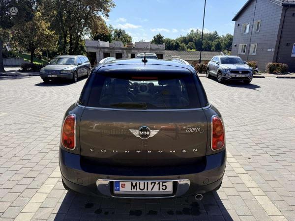 Grey MINI Countryman 2013 in Moletai, with an engine capacity of 1.60 L and mileage of 259 thousand km for 5000 €, photo 9 on AUTOMOTO.COM.LV