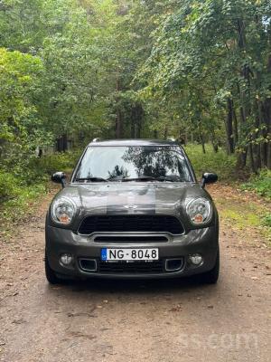 Grey MINI Countryman 2013 in Riga, with an engine capacity of 2.00 L and mileage of 213 thousand km for 7290 €, photo  on AUTOMOTO.COM.LV