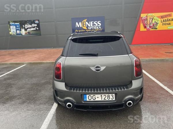 Pelēks MINI Countryman 2014 Jelgava, ar dzinēja tilpumu 2.00 L un nobraukumu 283 tūkst. km par 8399 €, foto 2 vietnē AUTOMOTO.COM.LV