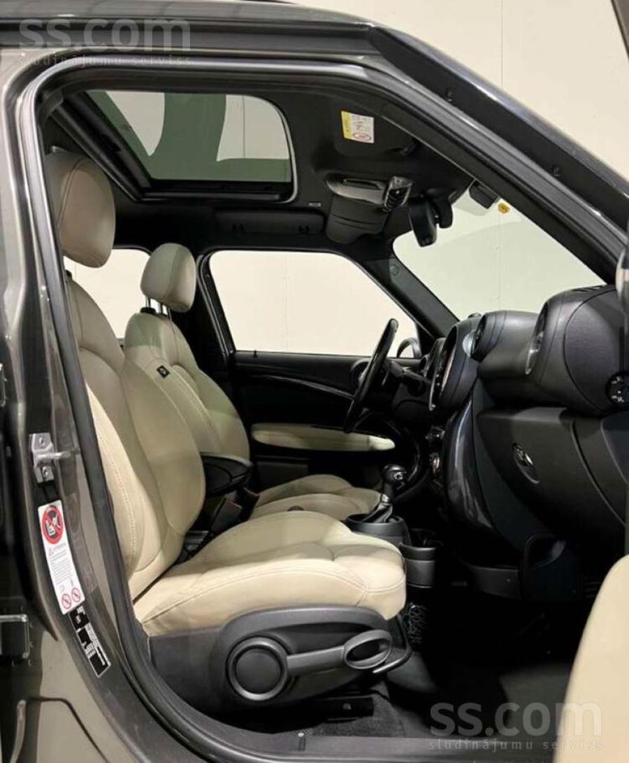 Pelēks MINI Countryman 2014 Jelgava, ar dzinēja tilpumu 2.00 L un nobraukumu 283 tūkst. km par 8399 €, foto 6 vietnē AUTOMOTO.COM.LV