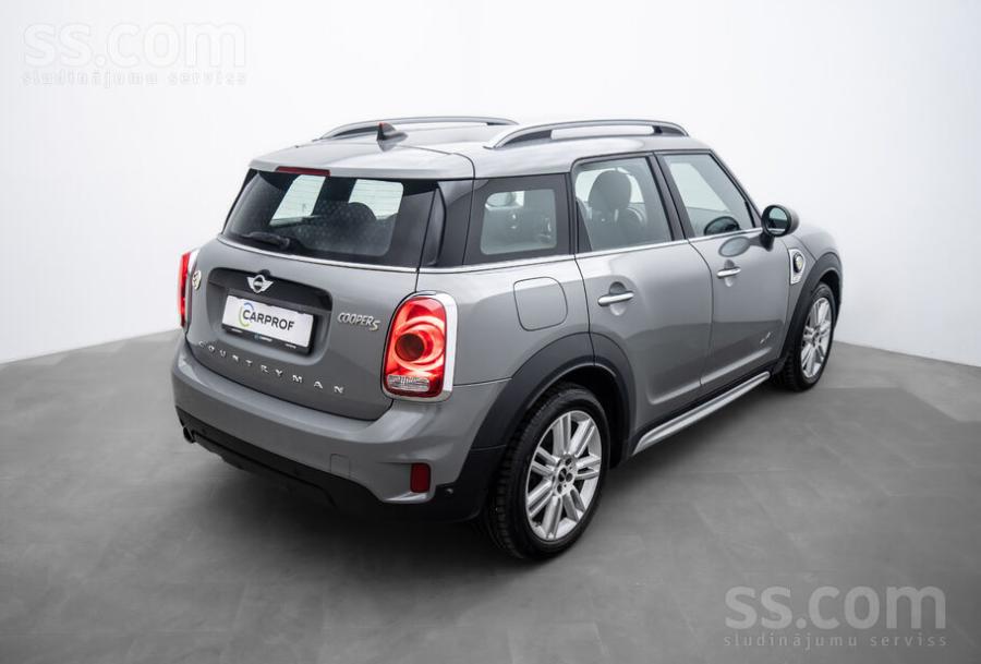 Pelēks MINI Countryman 2016 Tallina, ar dzinēja tilpumu 1.50 L un nobraukumu 107 tūkst. km par 13999 €, foto 5 vietnē AUTOMOTO.COM.LV