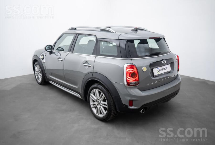Pelēks MINI Countryman 2016 Tallina, ar dzinēja tilpumu 1.50 L un nobraukumu 107 tūkst. km par 13999 €, foto 7 vietnē AUTOMOTO.COM.LV