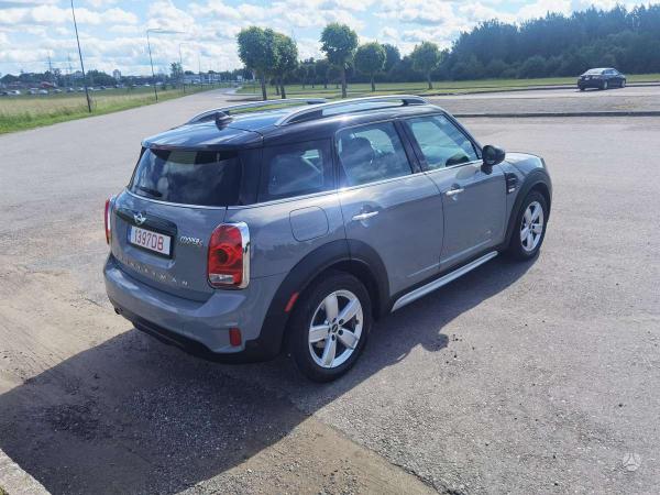 Grey MINI Countryman 2017 in Kaunas, with an engine capacity of 1.50 L and mileage of 153 thousand km for 9500 €, photo 7 on AUTOMOTO.COM.LV