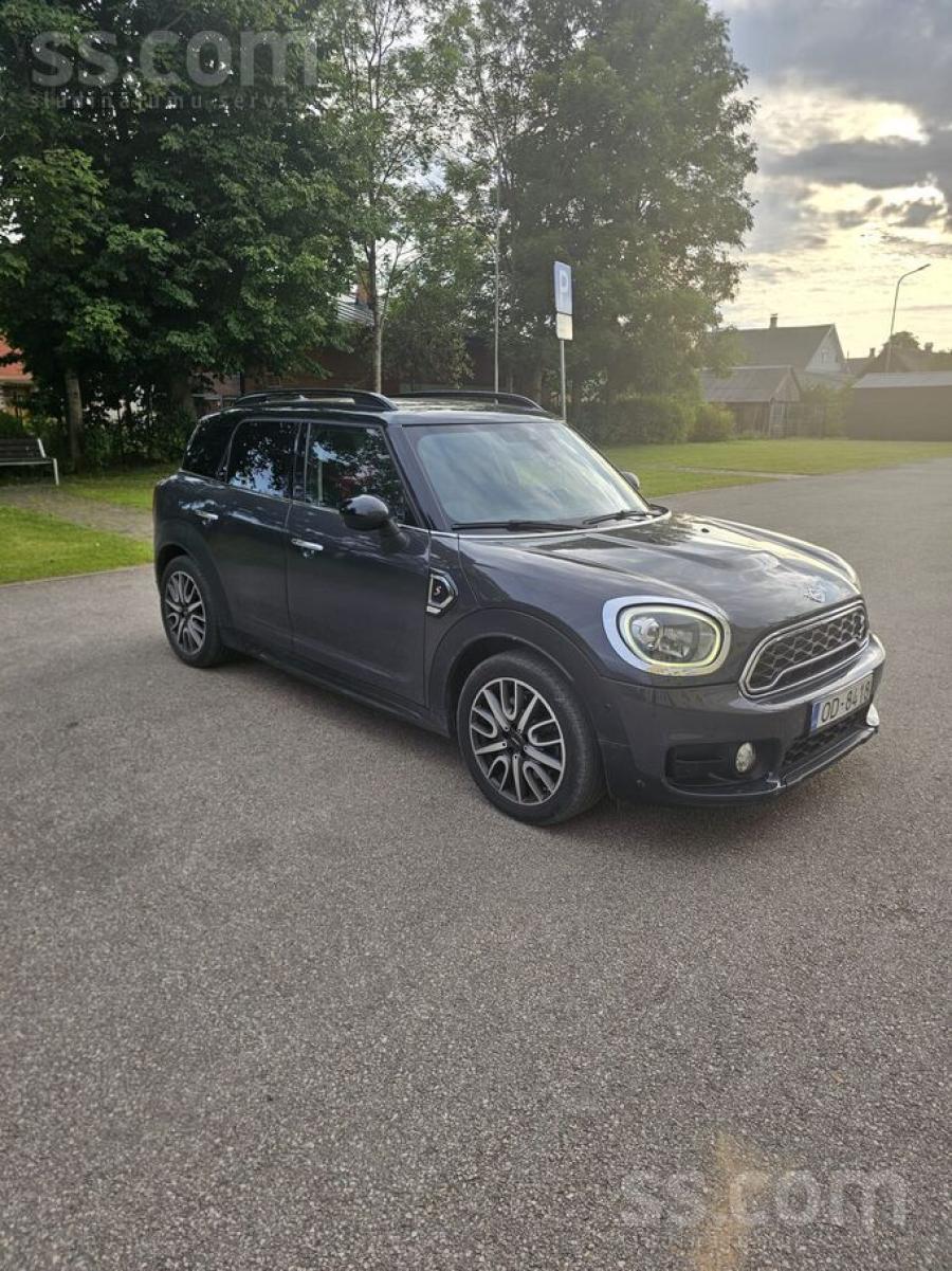Pelēks MINI Countryman 2018 Krāslava, ar dzinēja tilpumu 2.00 L un nobraukumu 152 tūkst. km par 16700 €, foto 11 vietnē AUTOMOTO.COM.LV