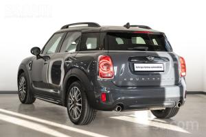 Grey MINI Countryman 2018 in Riga, with an engine capacity of 2.00 L and mileage of 153 thousand km for 15990 €, photo 4 on AUTOMOTO.COM.LV