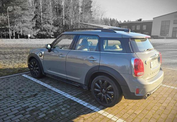 Pelēks MINI Countryman 2019 Viļņa, ar dzinēja tilpumu 1.50 L un nobraukumu 104 tūkst. km par 22000 €, foto 4 vietnē AUTOMOTO.COM.LV