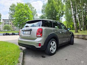Pelēks MINI Countryman 2019 Elektrėnai, ar dzinēja tilpumu 1.50 L un nobraukumu 117 tūkst. km par 17499 €, foto 4 vietnē AUTOMOTO.COM.LV