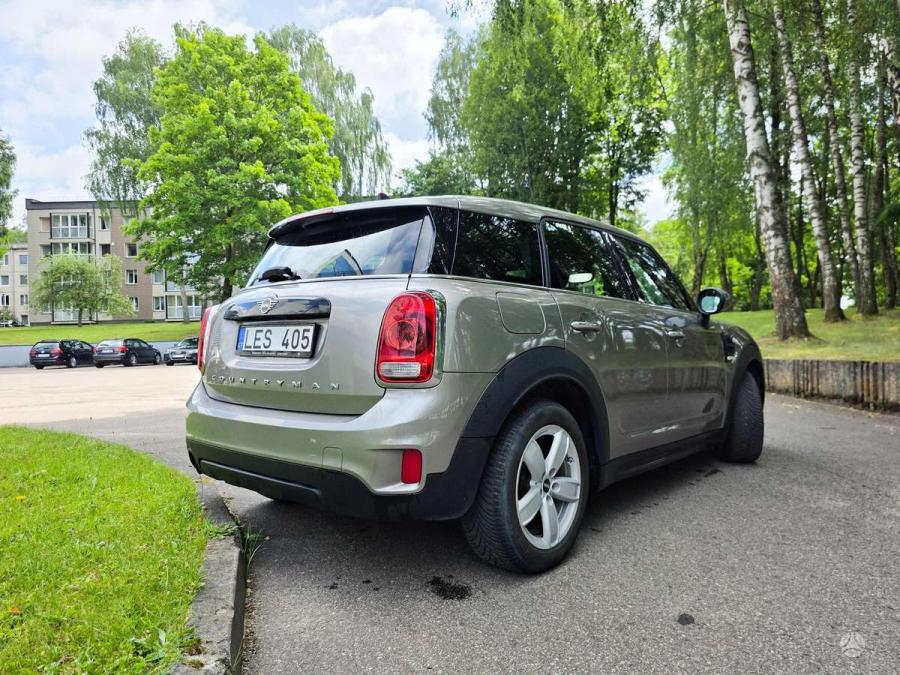 Pelēks MINI Countryman 2019 Elektrėnai, ar dzinēja tilpumu 1.50 L un nobraukumu 117 tūkst. km par 17499 €, foto 4 vietnē AUTOMOTO.COM.LV