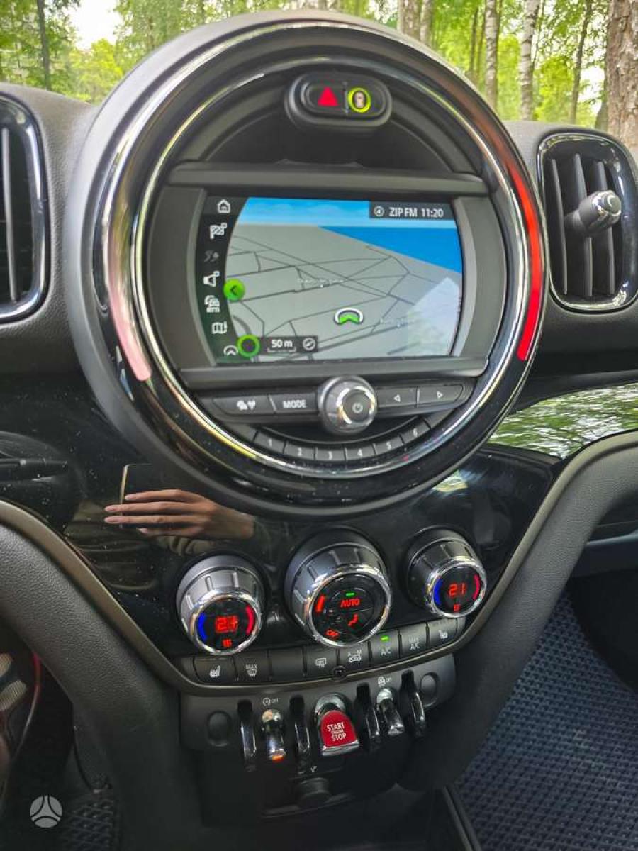 Pelēks MINI Countryman 2019 Elektrėnai, ar dzinēja tilpumu 1.50 L un nobraukumu 117 tūkst. km par 17499 €, foto 14 vietnē AUTOMOTO.COM.LV
