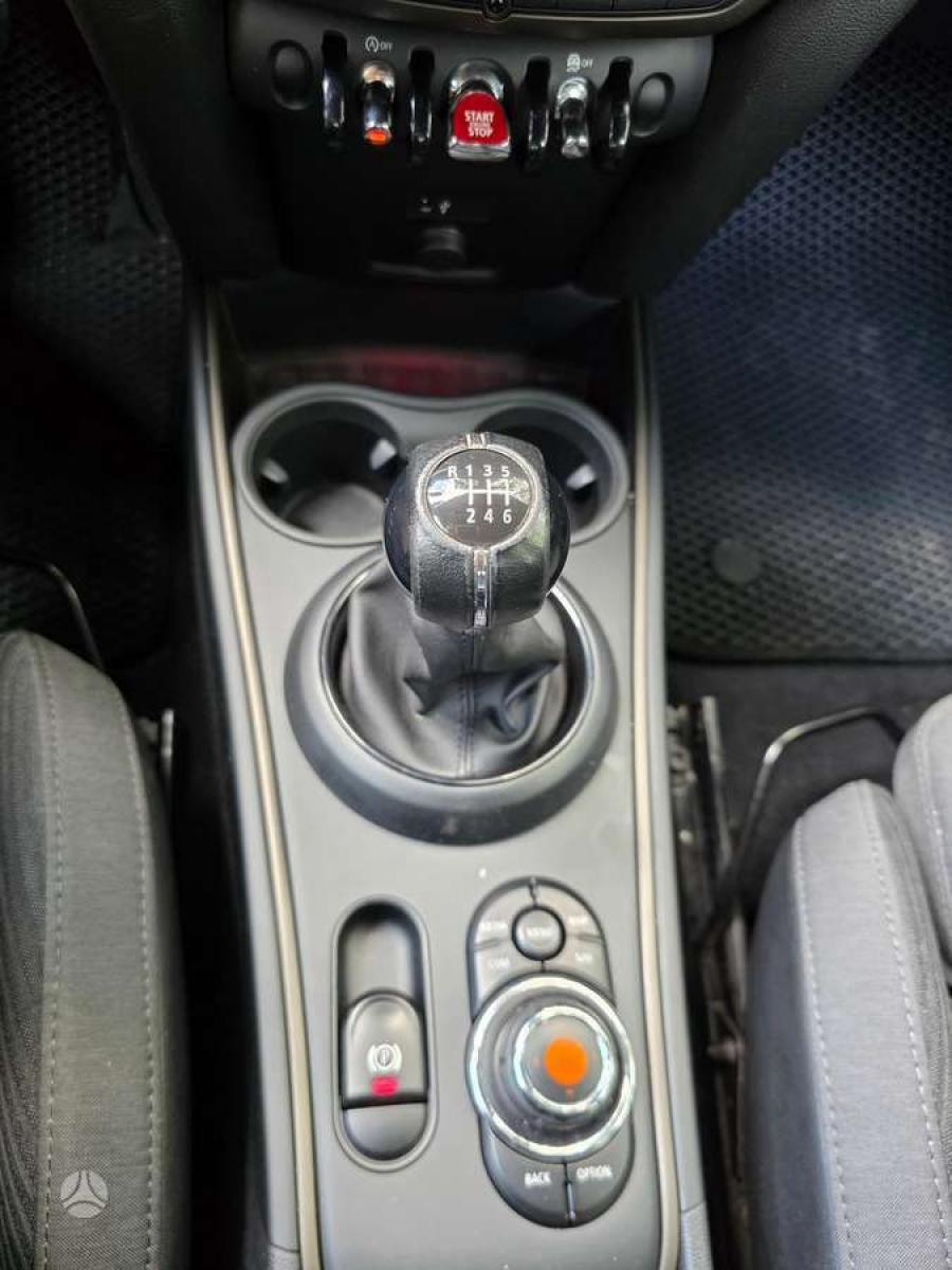 Pelēks MINI Countryman 2019 Elektrėnai, ar dzinēja tilpumu 1.50 L un nobraukumu 117 tūkst. km par 17499 €, foto 15 vietnē AUTOMOTO.COM.LV