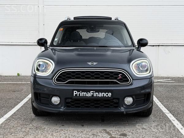 Grey MINI Countryman 2019 in Riga, with an engine capacity of 2.00 L and mileage of 0 thousand km for 18990 €, photo 5 on AUTOMOTO.COM.LV