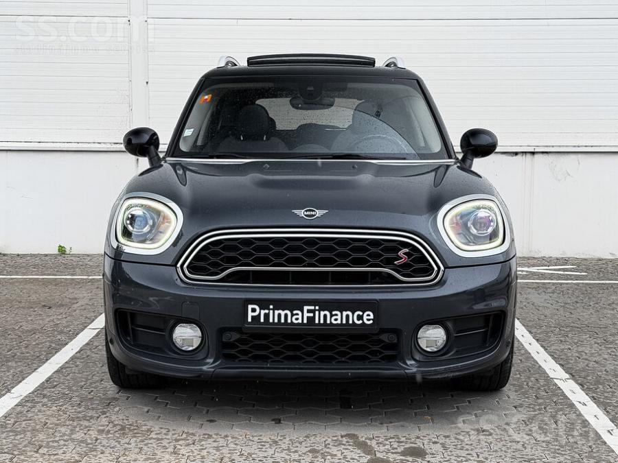 Grey MINI Countryman 2019 in Riga, with an engine capacity of 2.00 L and mileage of 0 thousand km for 18990 €, photo 6 on AUTOMOTO.COM.LV