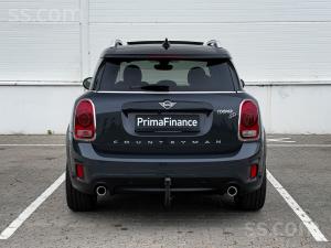 Grey MINI Countryman 2019 in Riga, with an engine capacity of 2.00 L and mileage of 0 thousand km for 18990 €, photo 8 on AUTOMOTO.COM.LV