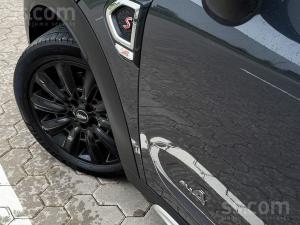 Grey MINI Countryman 2019 in Riga, with an engine capacity of 2.00 L and mileage of 0 thousand km for 18990 €, photo 14 on AUTOMOTO.COM.LV