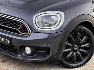 Grey MINI Countryman 2019 in Riga, with an engine capacity of 2.00 L and mileage of 0 thousand km for 18990 €, photo 15 on AUTOMOTO.COM.LV
