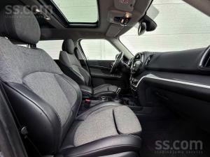 Grey MINI Countryman 2019 in Riga, with an engine capacity of 2.00 L and mileage of 0 thousand km for 18990 €, photo 20 on AUTOMOTO.COM.LV