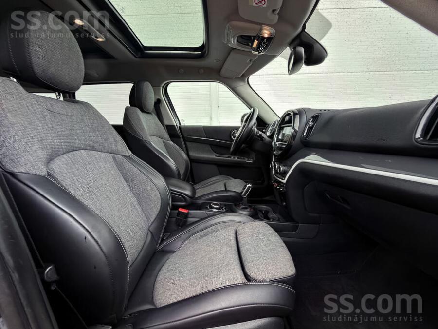 Grey MINI Countryman 2019 in Riga, with an engine capacity of 2.00 L and mileage of 0 thousand km for 18990 €, photo 20 on AUTOMOTO.COM.LV