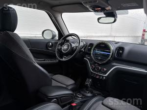 Grey MINI Countryman 2019 in Riga, with an engine capacity of 2.00 L and mileage of 0 thousand km for 18990 €, photo 23 on AUTOMOTO.COM.LV