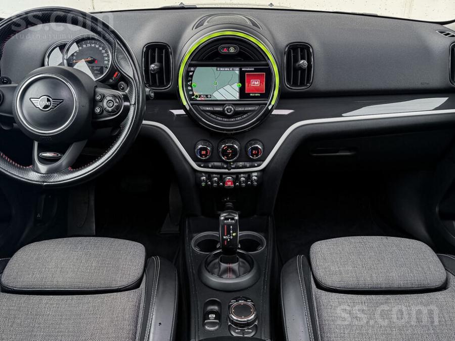 Grey MINI Countryman 2019 in Riga, with an engine capacity of 2.00 L and mileage of 0 thousand km for 18990 €, photo 24 on AUTOMOTO.COM.LV